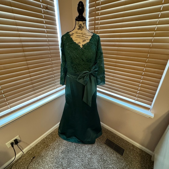 Lan Ting Bridal | Dresses | Lang Ting Bridal Us 6 Dark Green Formal ...